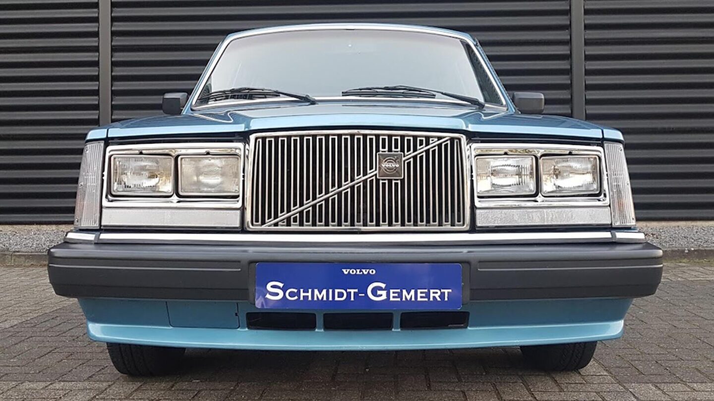 Schmidt Gemert - Volvo youngtimers en classics